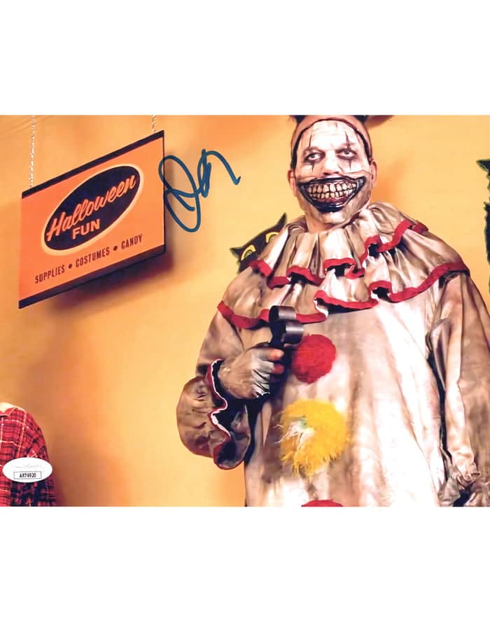 CSR Collectibles - John Carroll Lynch signed 8×10 Photo Twisty the ...