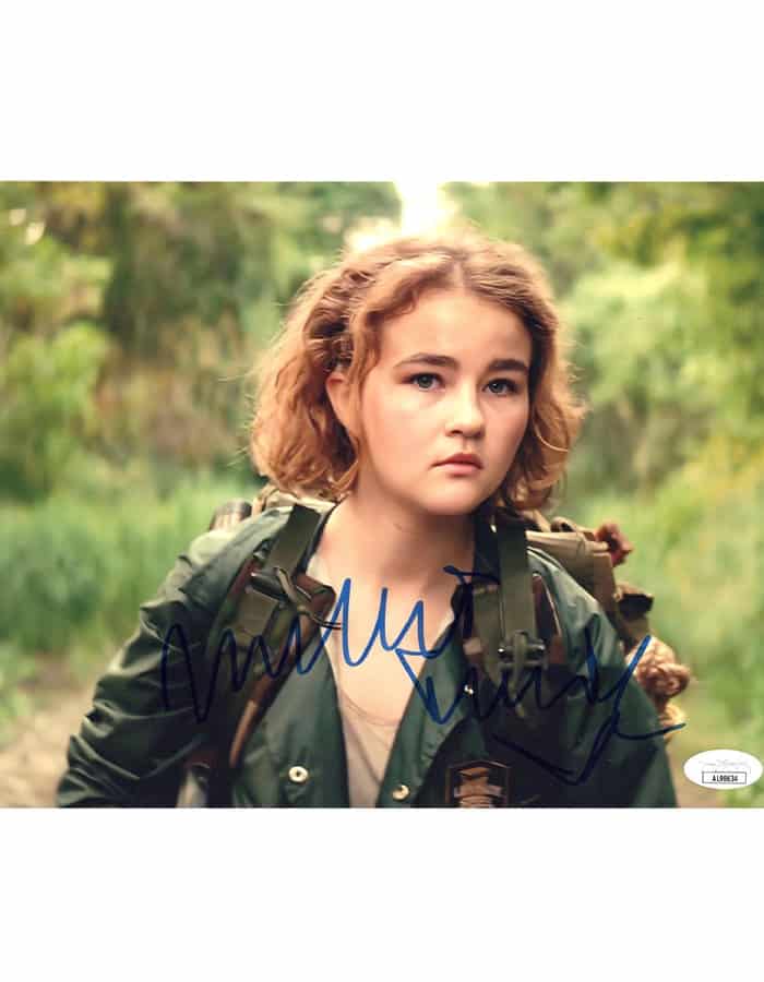 CSR Collectibles - Millicent Simmonds signed 8×10 Photo Regan Abbott A ...