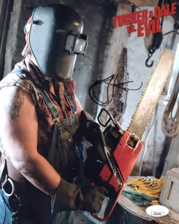 CSR Collectibles - Tyler Labine signed 8×10 Photo Tucker and Dale vs Evil