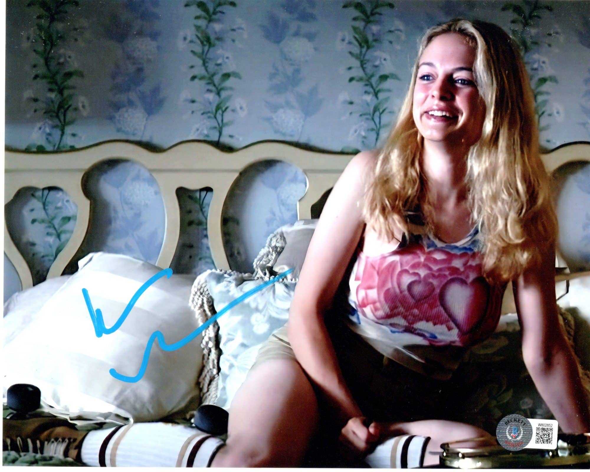 CSR Collectibles - Heather Graham signed 8×10 Photo Rollergirl Boogie Nights